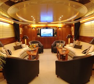 Pouaro Yacht Charter Details, Falcon Motor yacht | CHARTERWORLD Luxury ...